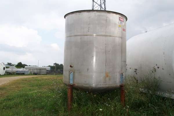 1300_gal_dish_bottom_Stainless-Steel_single_wall_tank - International ...