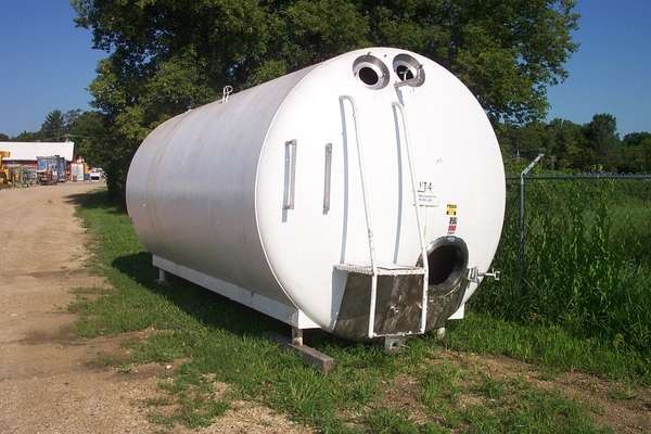 Damrow_Stainless-Steel_refrigerated_tank - International Machinery Exchange