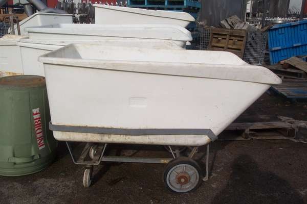 White_plastic_food_transfer_tub - International Machinery Exchange