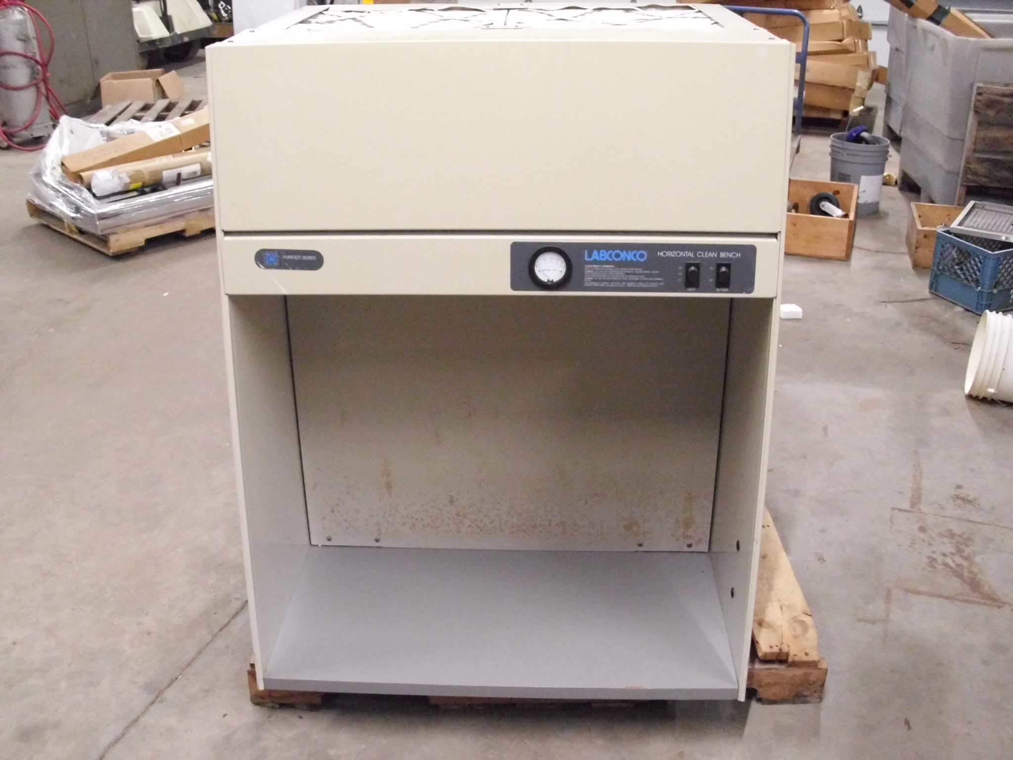 Labconco Horizontal Clean Bench - International Machinery Exchange