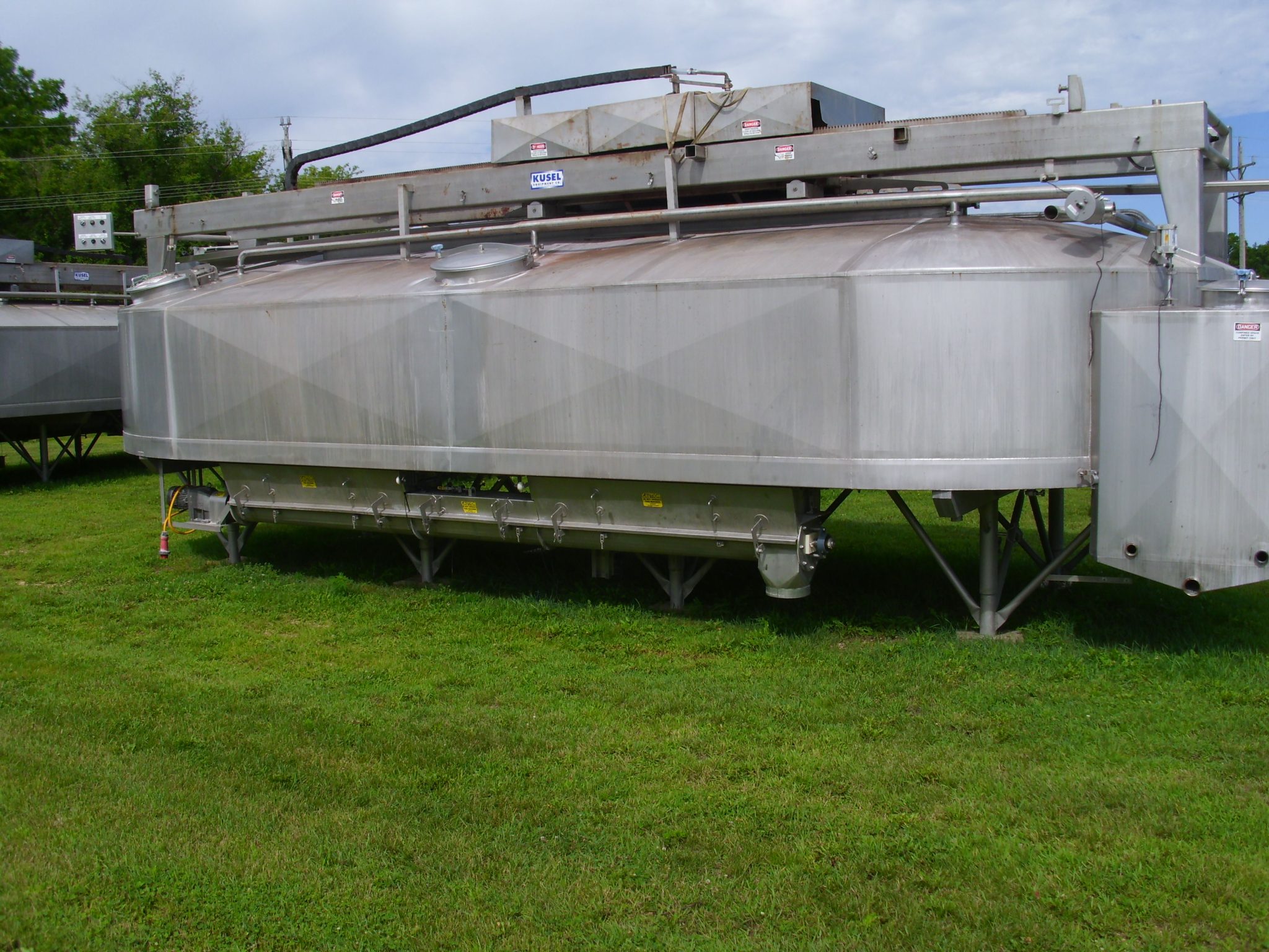 KUSEL ENCLOSED FINISHING VAT - International Machinery Exchange